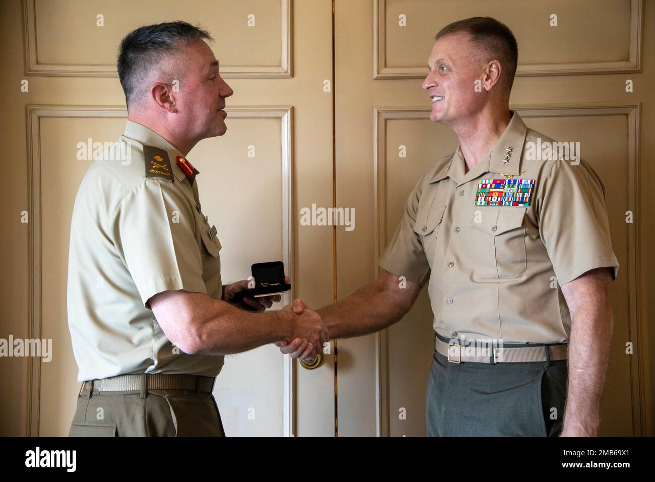 U.S. Marine Corps Lt. Gen. Steven R. Rudder, right, commander, U.S ...
