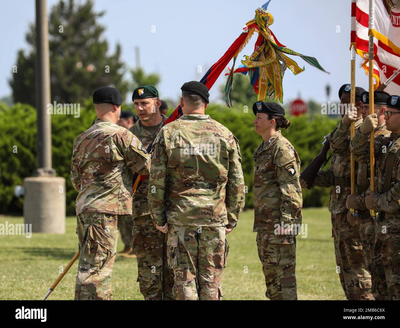 U.S. Army Lt. Col. Benjamin Everrett, the incoming Battalion Commander ...