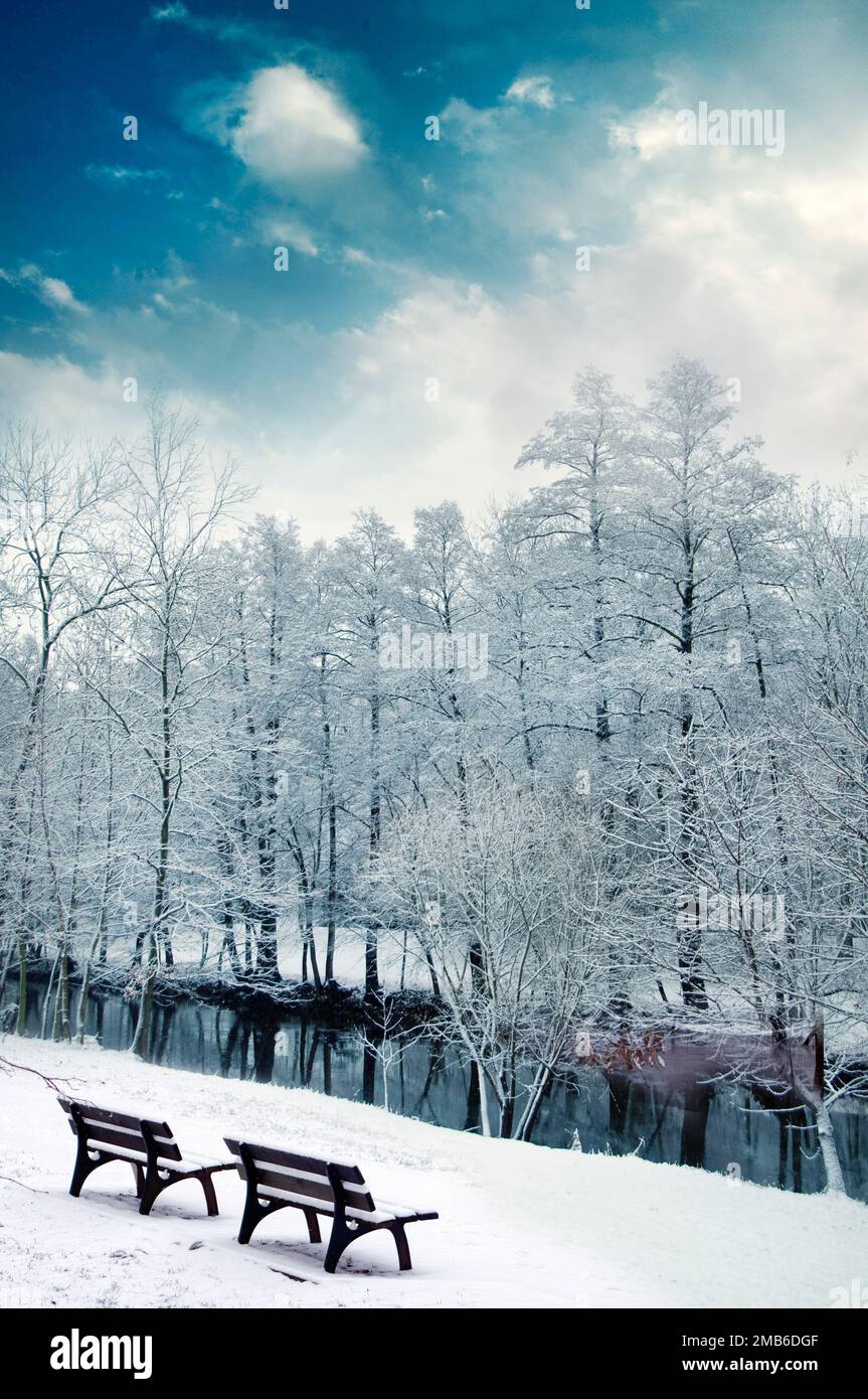 Two benches hi-res stock photography and images - Alamy