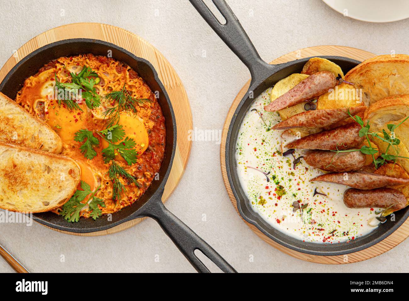 Pan dishes hi-res stock photography and images - Alamy