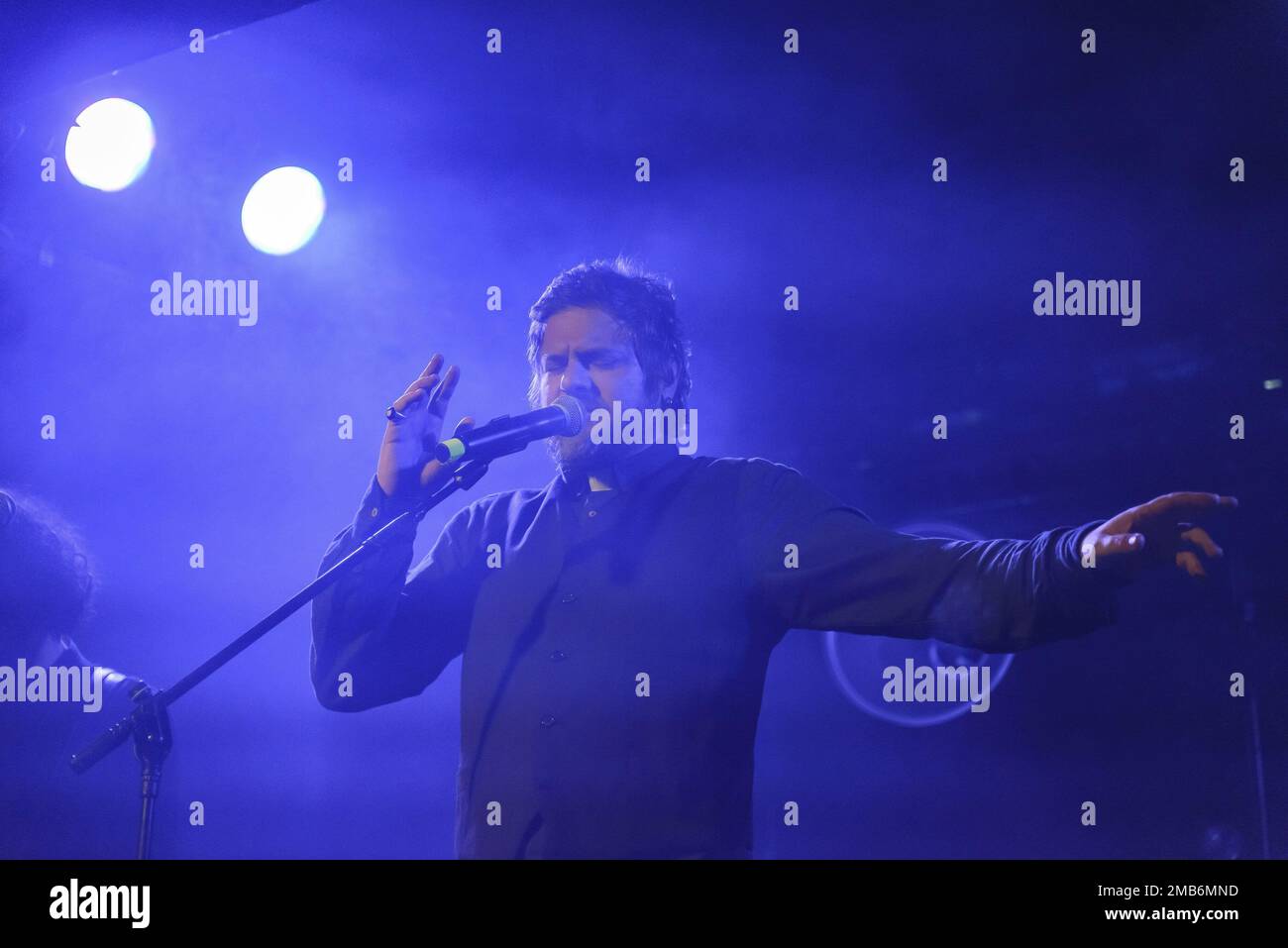 The actor Edoardo Pesce guest of Il Muro del Canto live concert on ...