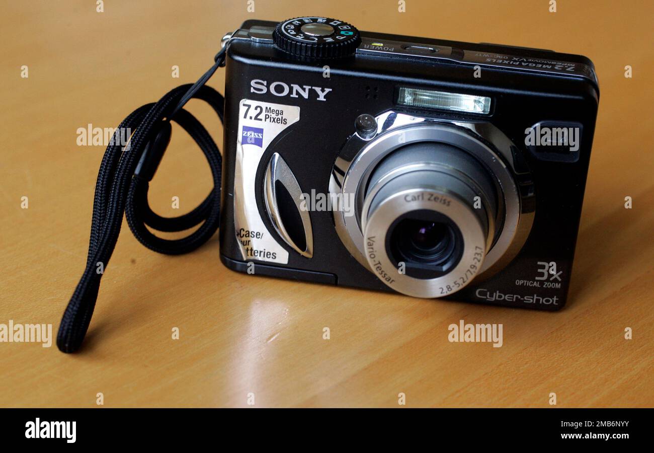Sony logotyp hi-res stock photography and images - Alamy