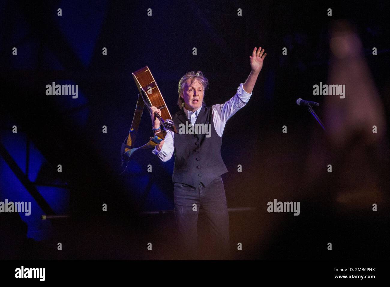 Paul McCartney performs at Glastonbury Festival in Worthy Farm ...