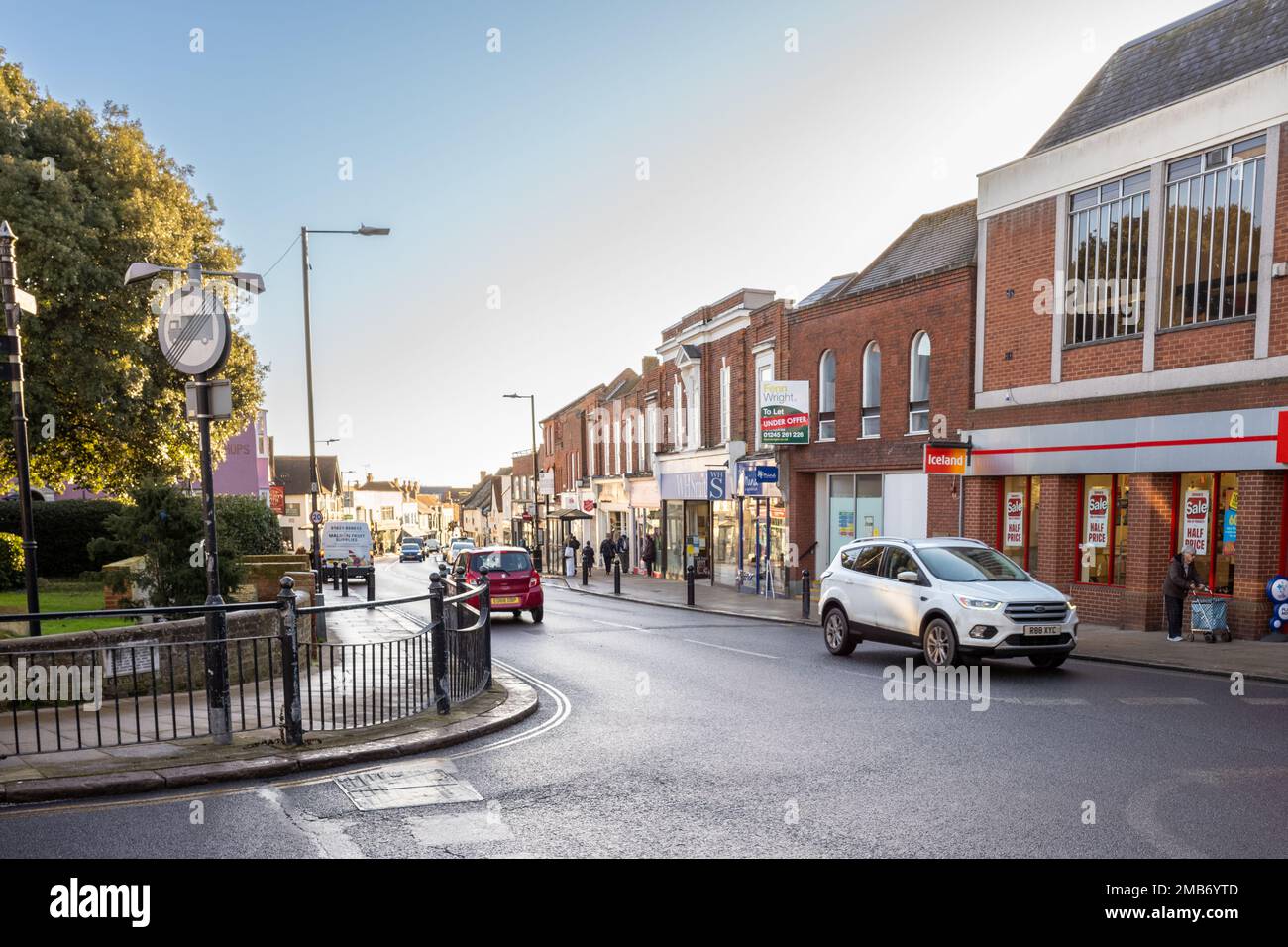 High street shops uk 2023 hi-res stock photography and images - Alamy