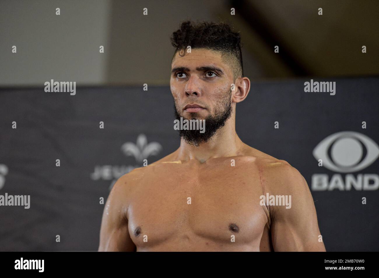 Johnny walker ufc hi-res stock photography and images - Alamy