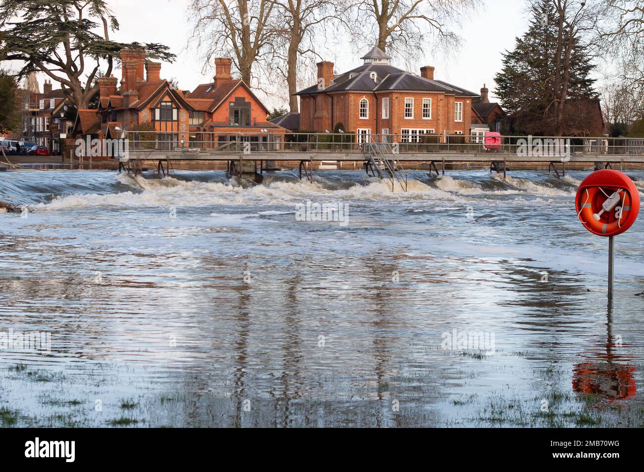 Cookham lock hi-res stock photography and images - Alamy