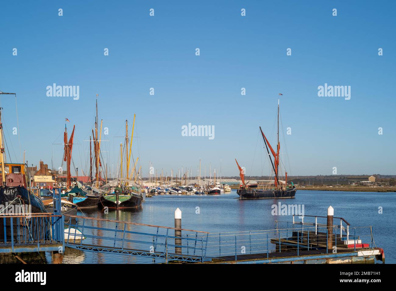 Thames barges at hythe quay hi-res stock photography and images - Alamy