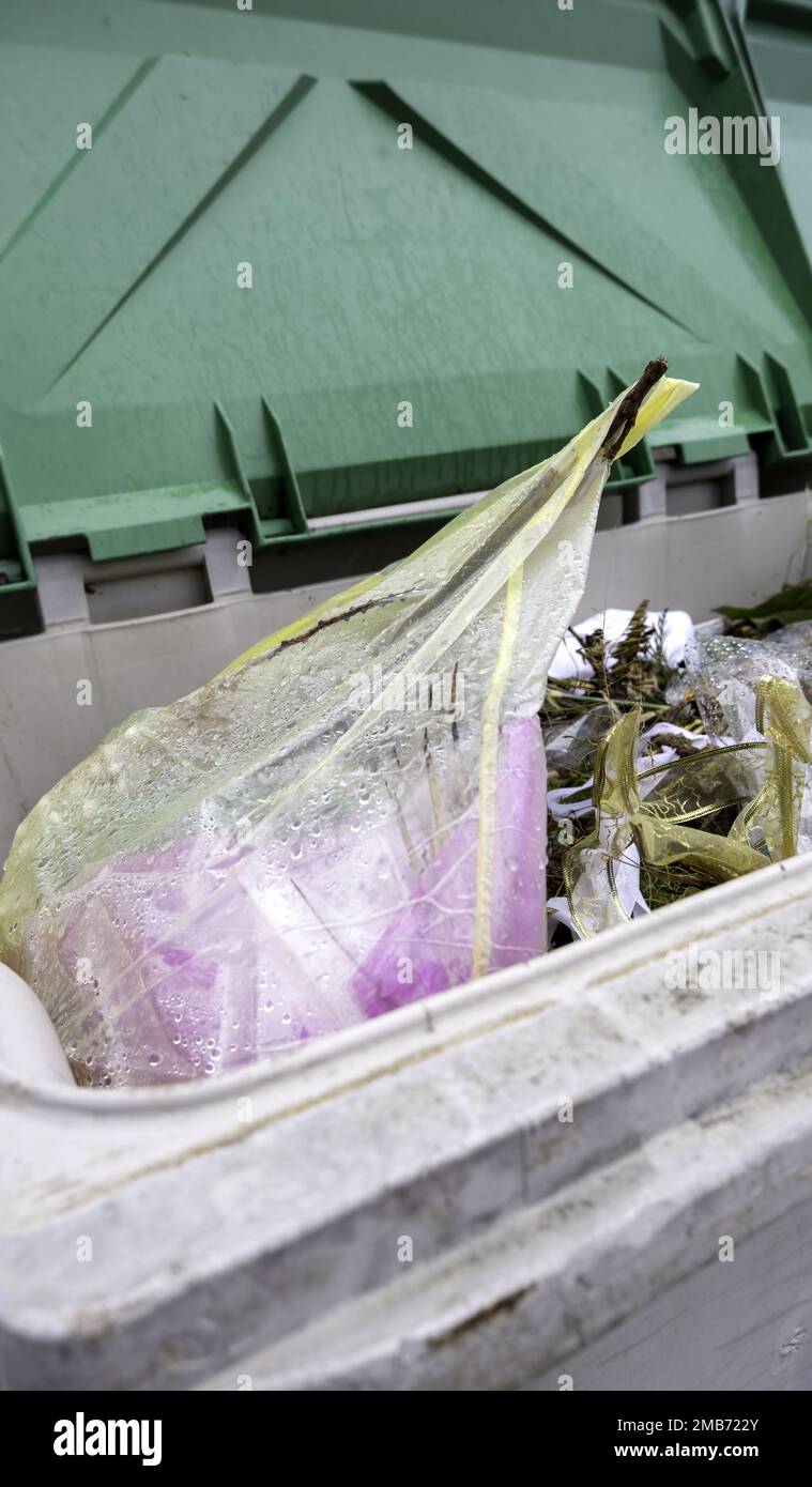 Detail of garbage and remains in an old cemetery Stock Photo - Alamy