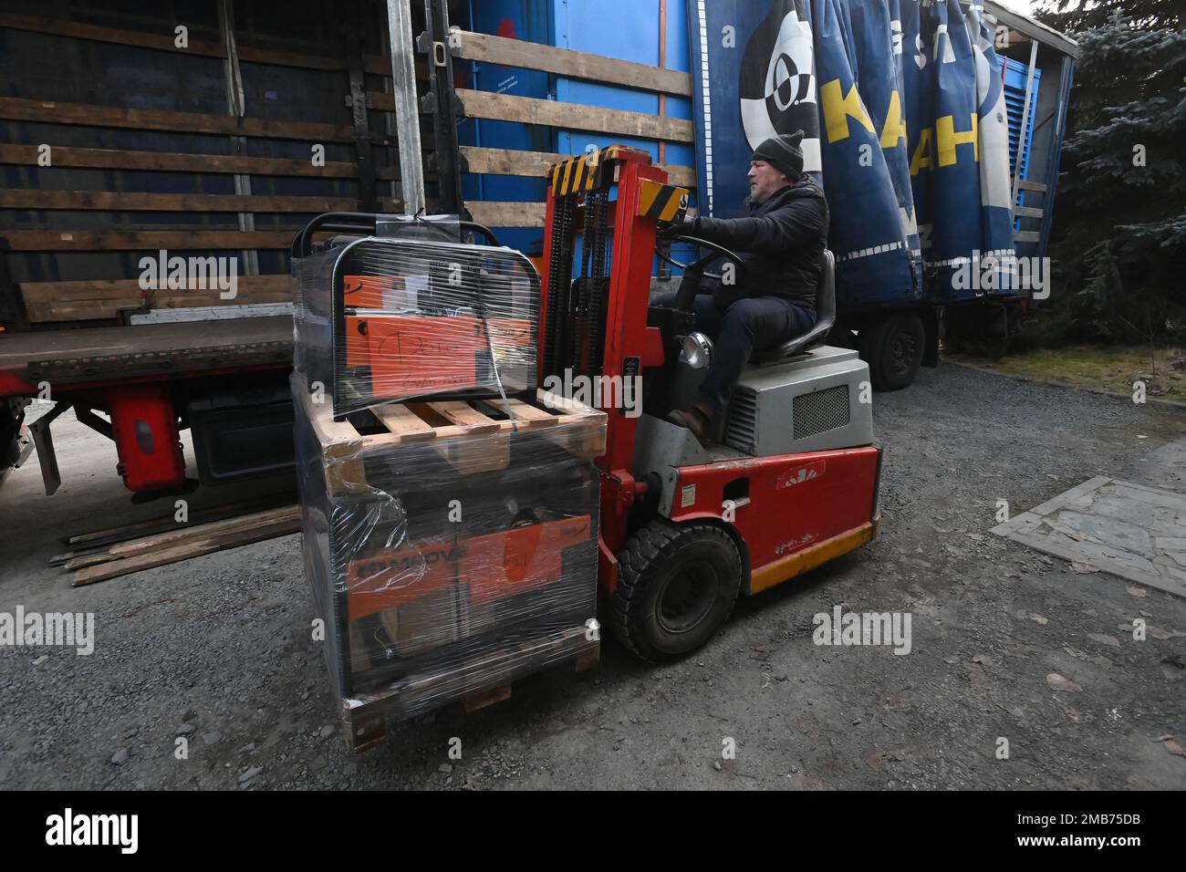 Olomouc, Czech Republic. 20th Jan, 2023. Czech humanitarian help by ...