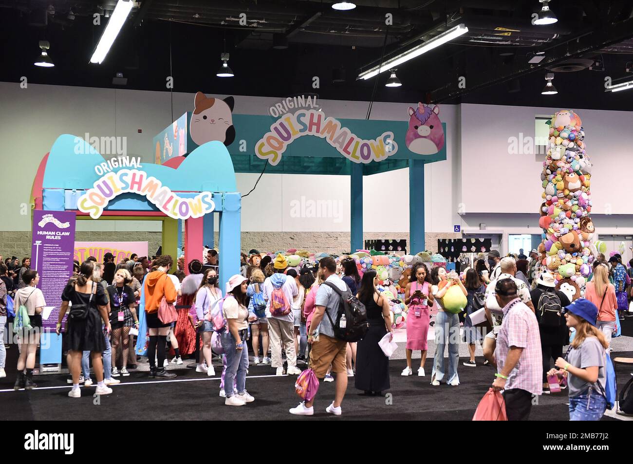 IMAGE DISTRIBUTED FOR JAZWARES - Fans and Influencers line up to take ...