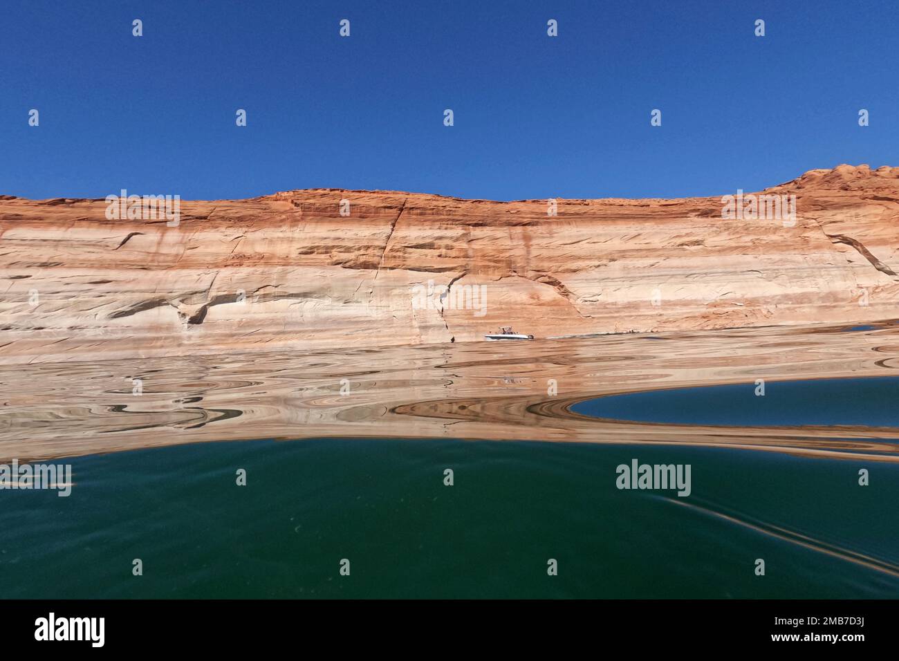 Bathtub rings show how low Lake Powell levels have dropped Wednesday ...
