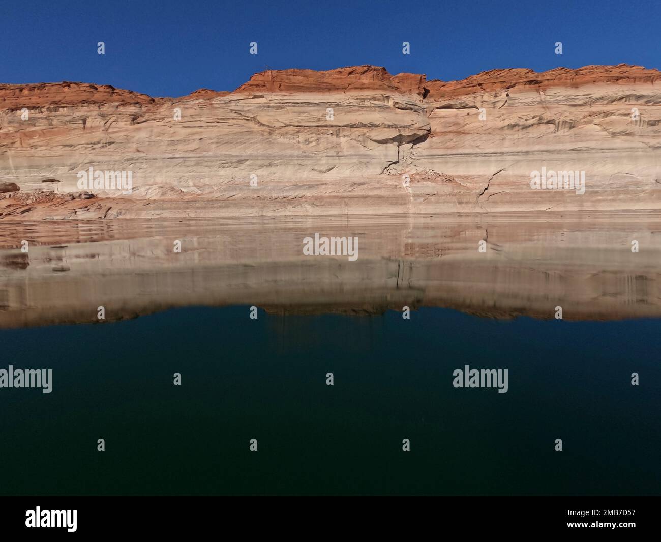 Bathtub rings show how low Lake Powell levels have dropped Wednesday ...