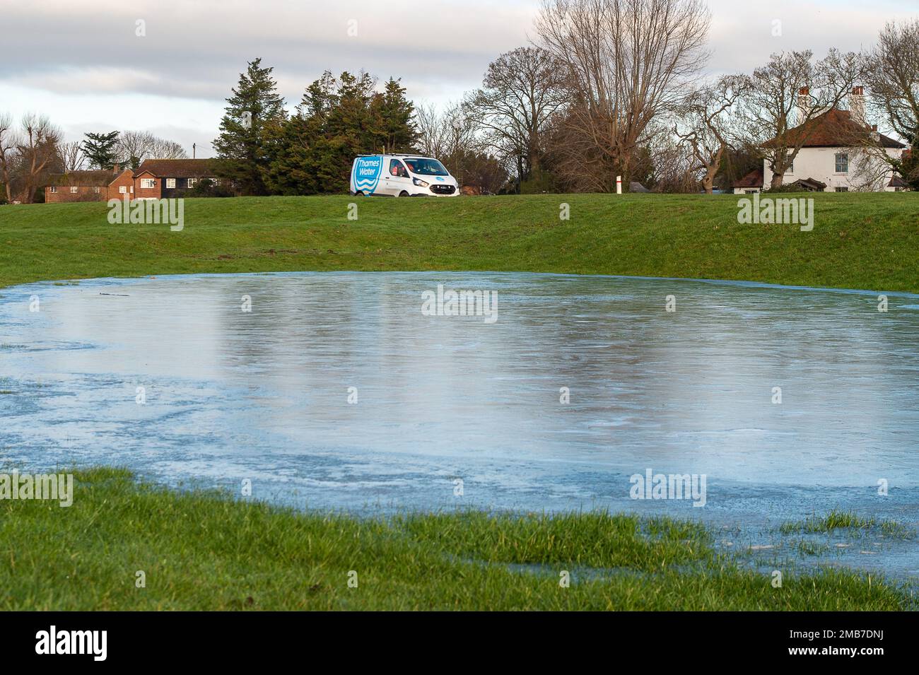 Dorney, Buckinghamshire, UK. 20th January, 2023. Floodwater on the ...
