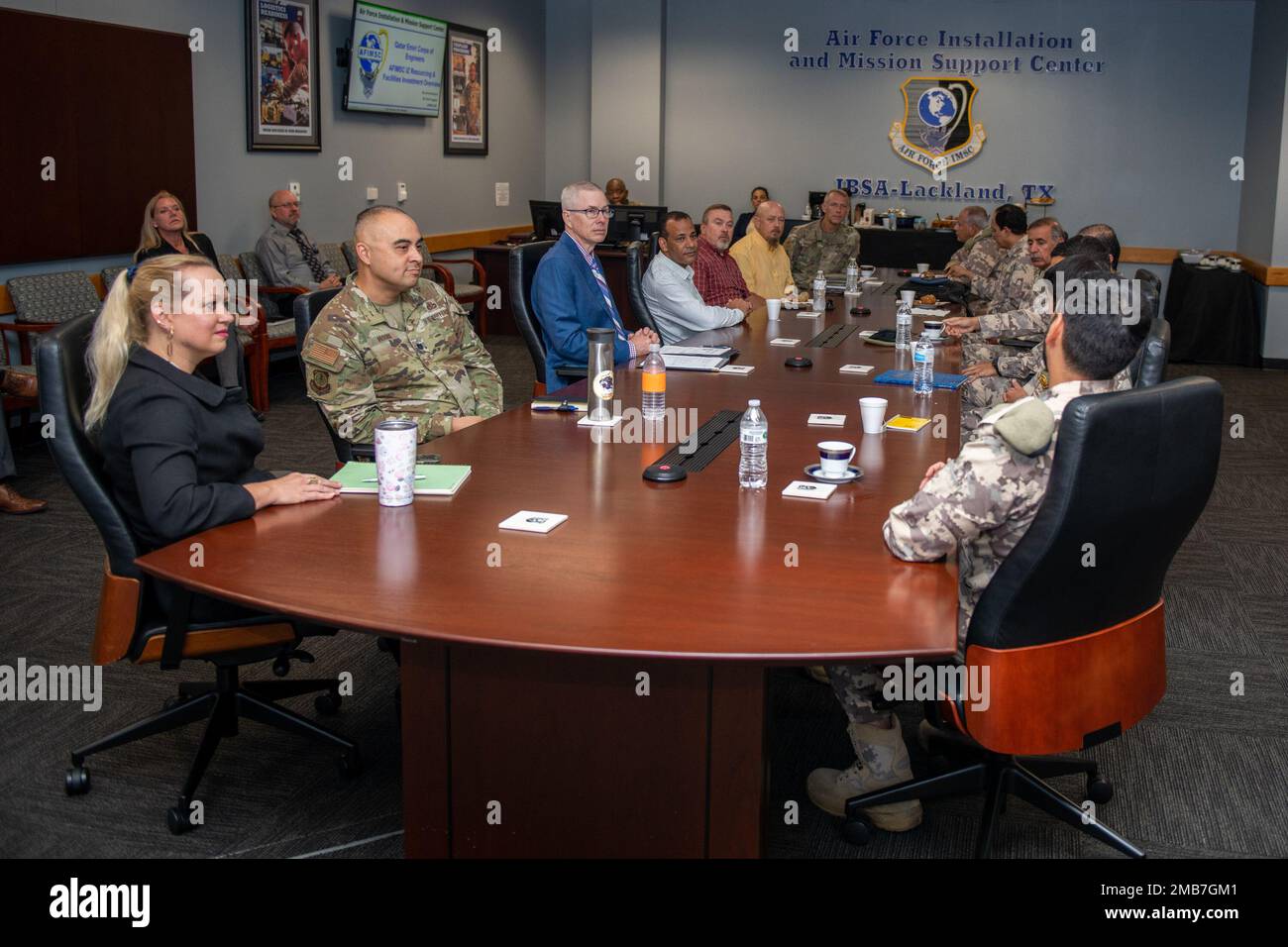 Senior leaders with Qatar Emiri Corps of Engineers visit Port San ...