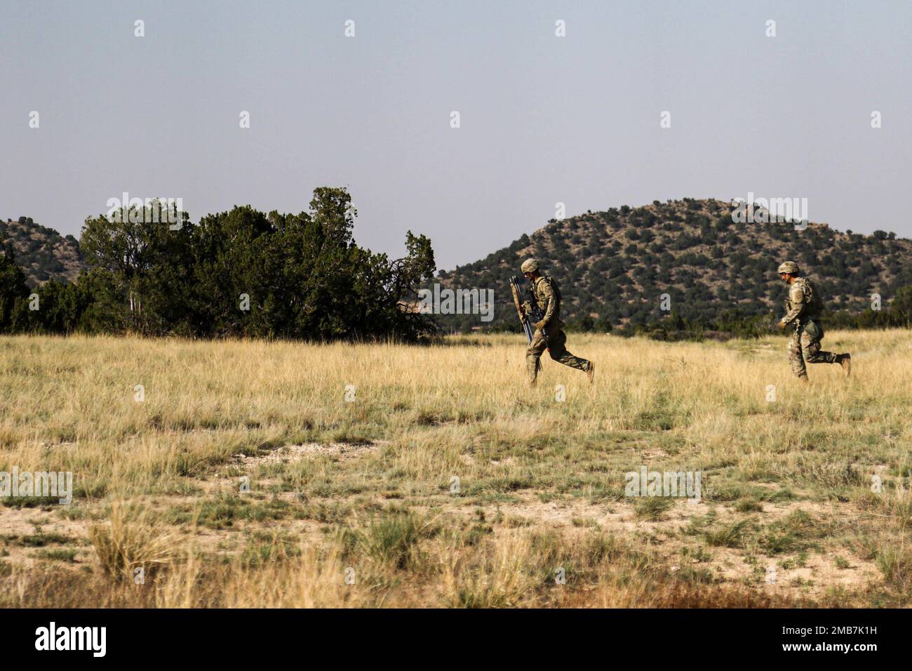 Soldiers assigned to Bravo Company, 52nd Brigade Engineer Battalion ...