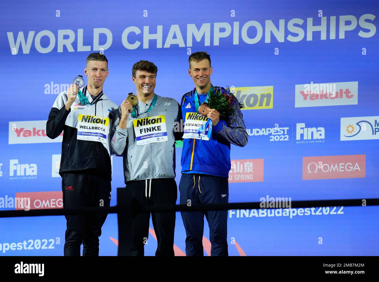 Florian Wellbrock of Germany, Bobby Finke of the United States ...