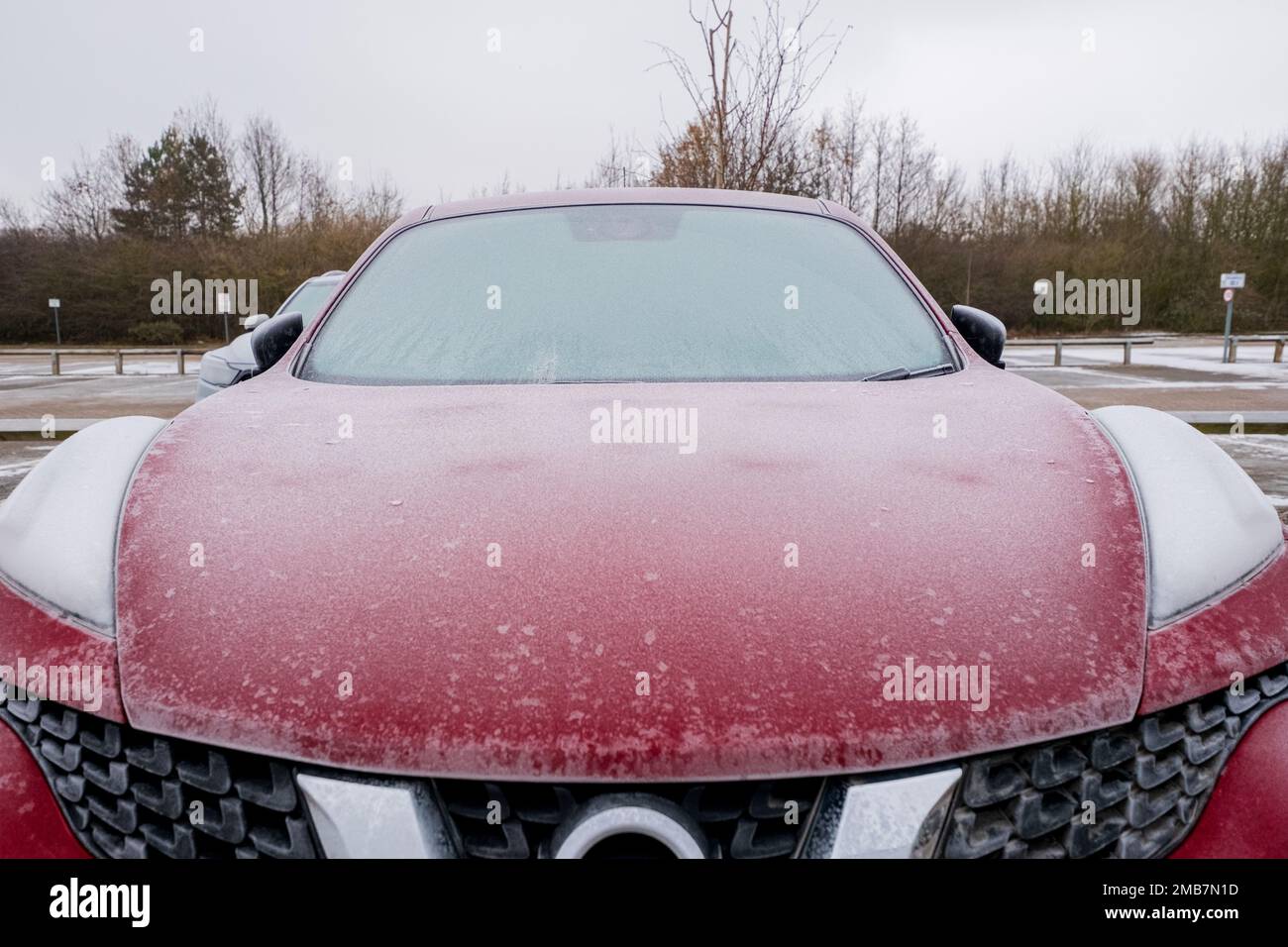 Newcastle England: 18th Dec 2022: A frozen icy cold Nissan during ...