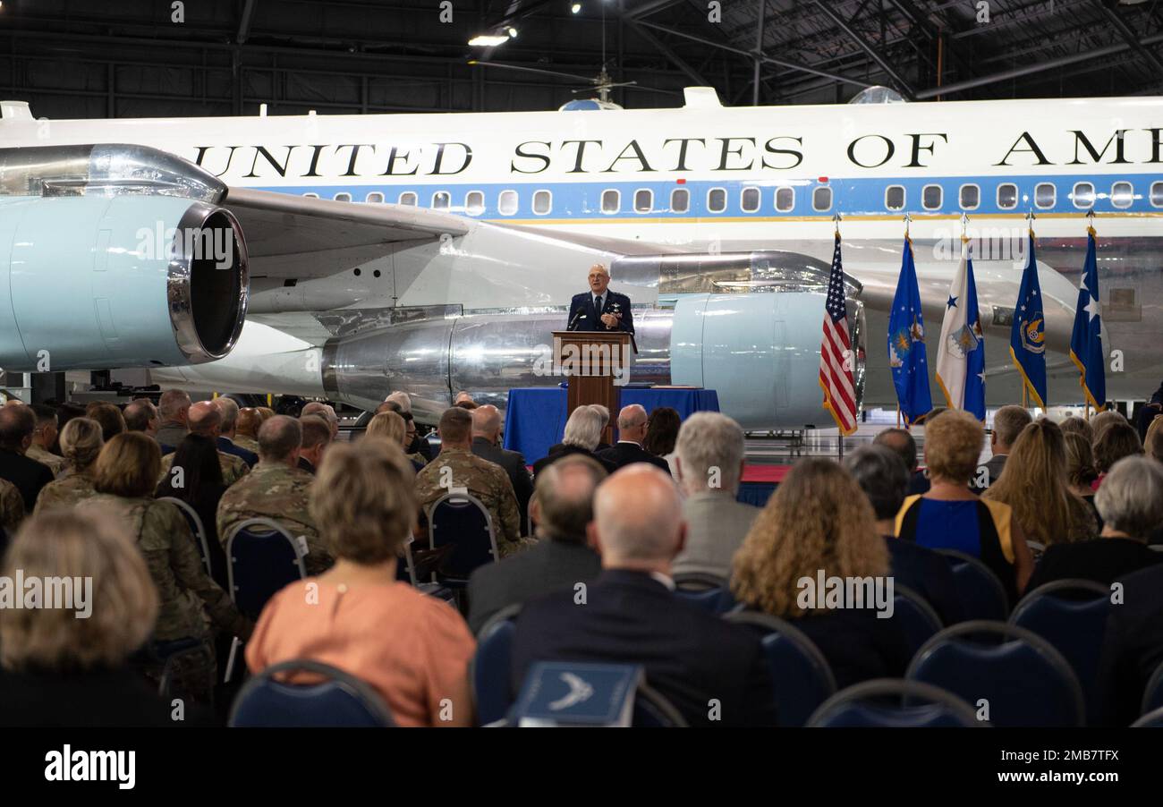 Gen. Arnold W. Bunch, Jr. speaks during his retirement ceremony, June ...