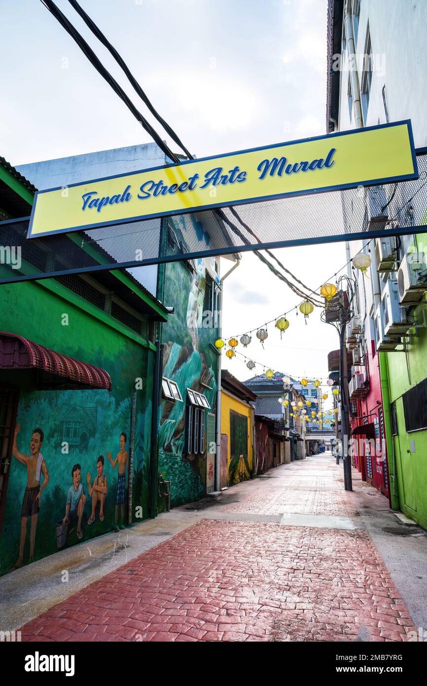 Perak, Malaysia - Aug 12, 2022 : Tapah street Art Mural enterance ...