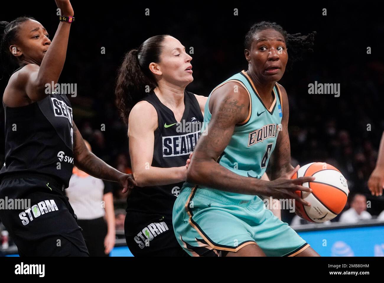 New York Liberty forward Natasha Howard (6) drives against Seattle ...