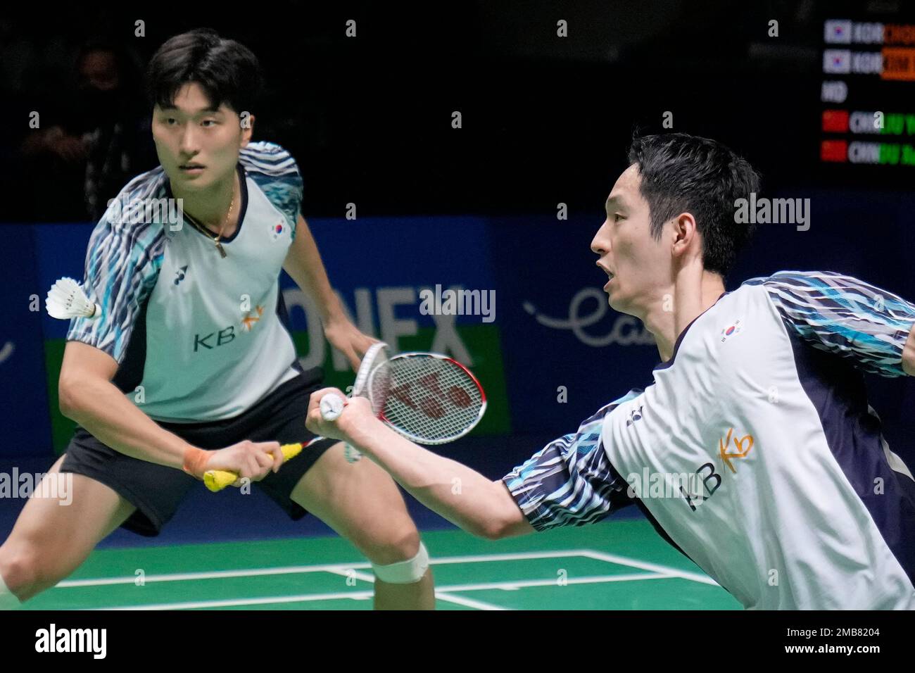 South Korea's Choi Sol-gyu, right, and Kim Won-ho compete against China ...