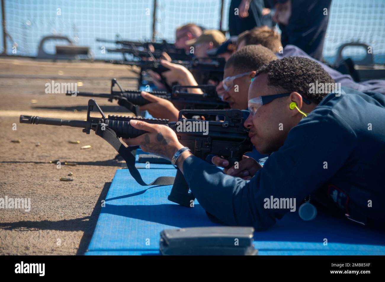 Uss jason dunham hi-res stock photography and images - Alamy
