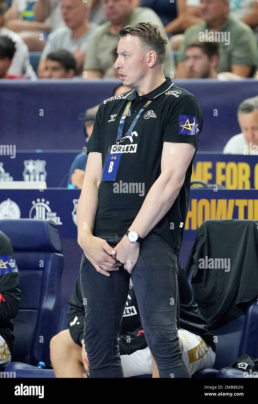 Kiel's head coach Filip Jicha reacts during the Final Four Champions ...