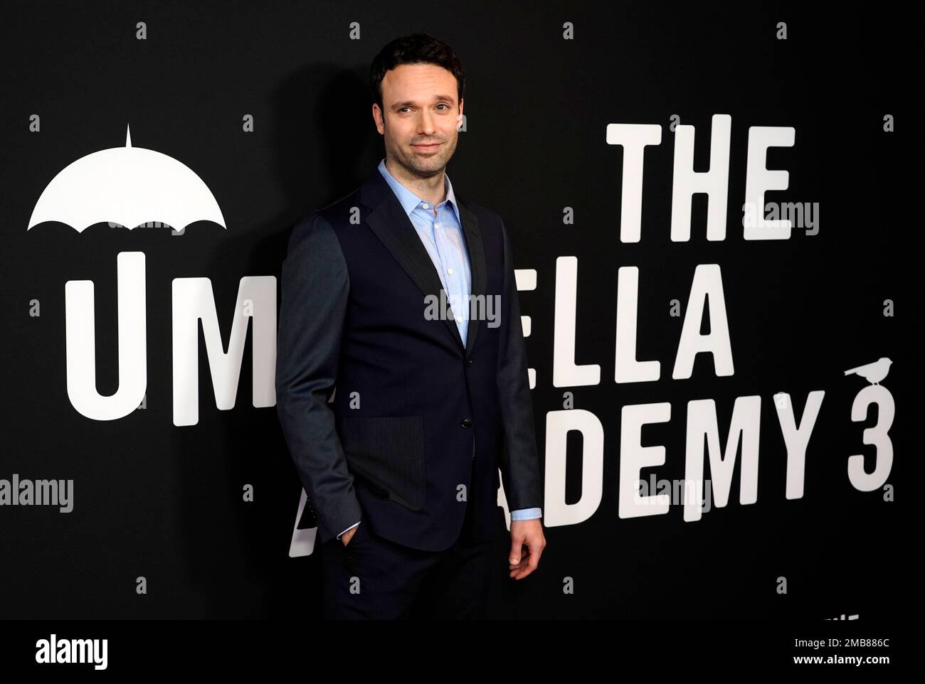 Jake Epstein poses at the season three premiere of the Netflix show ...