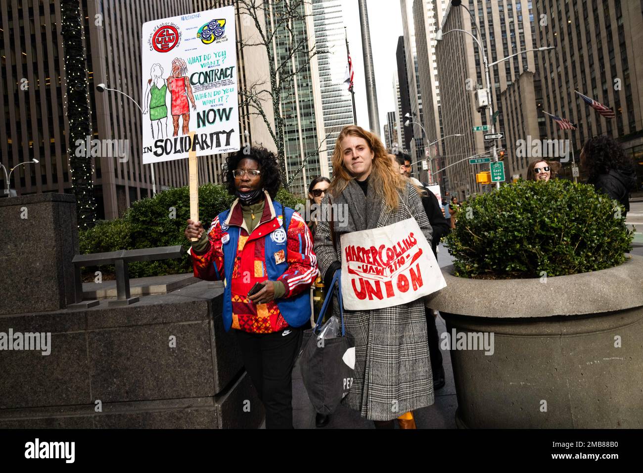 New York, New York, USA. 18th Jan, 2023. Harper Collins workers from ...