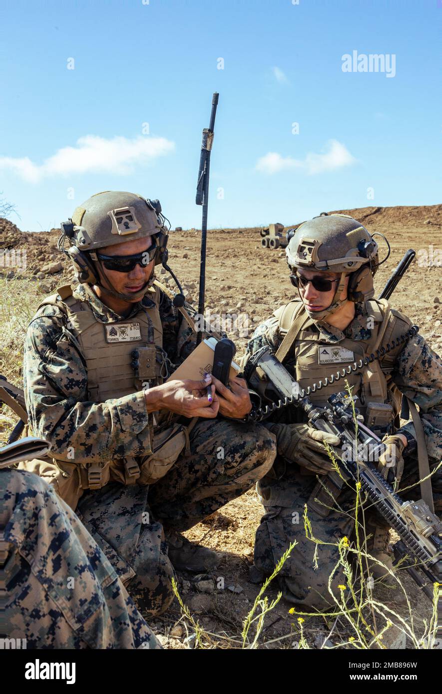 U.S. Marine Corps Lance Cpl. Thomas Kalakoski (right) and his squad ...
