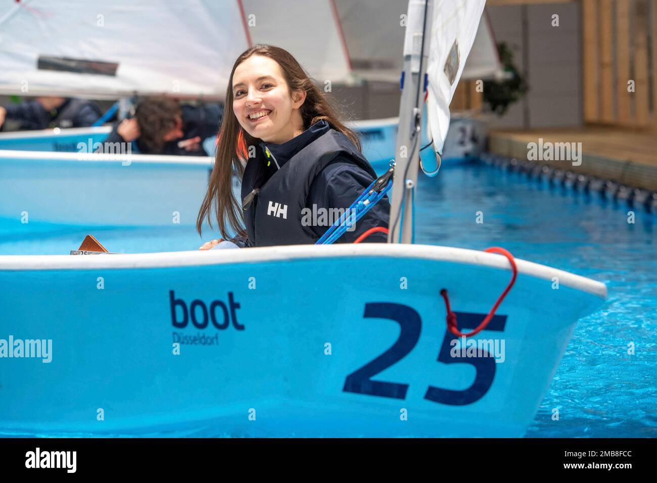 Learn to sail at Boot in Hall 15, the boat model Lina makes a touring ...