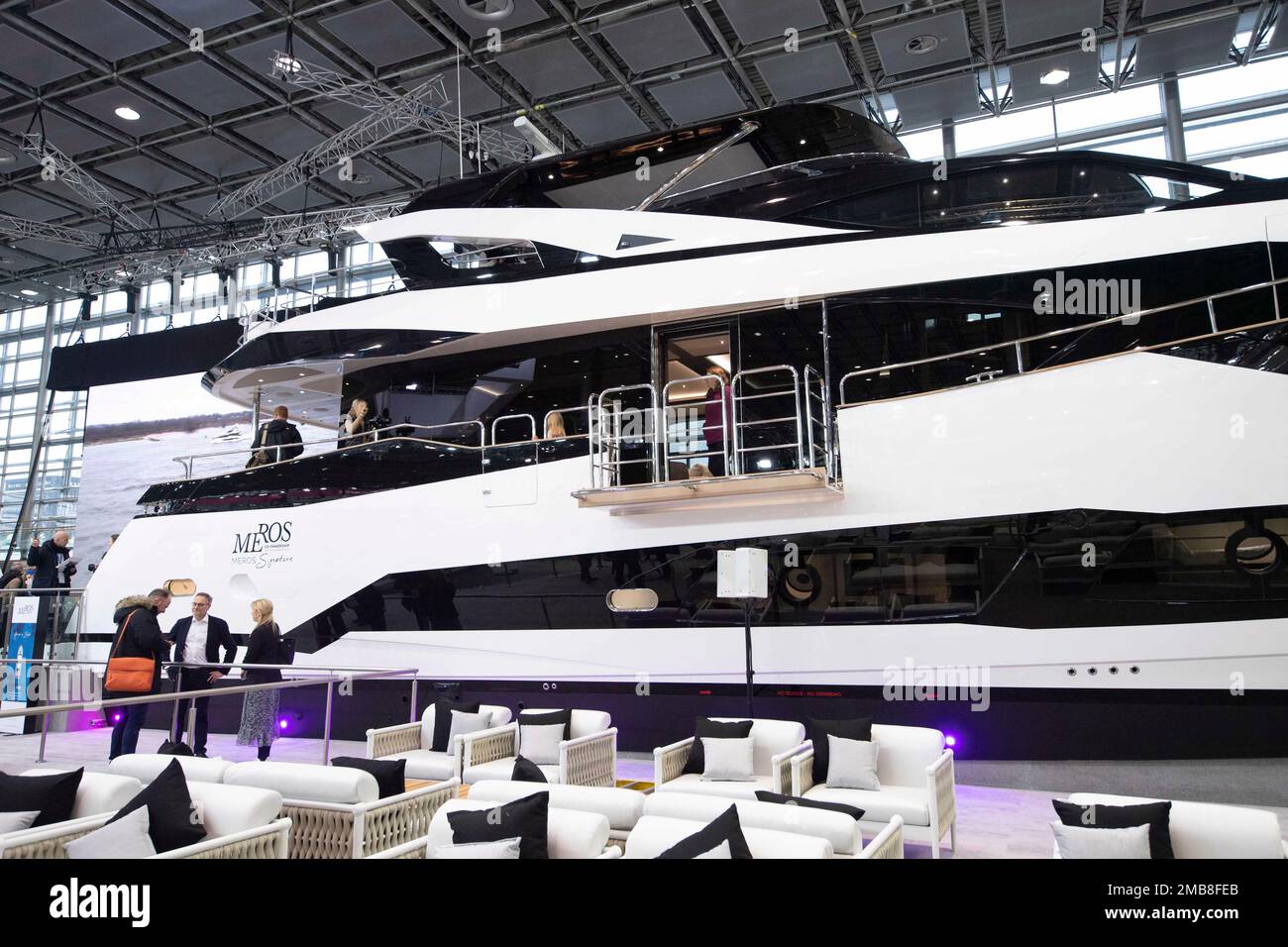 The Sunseeker 95, at 28 meters the longest superyacht at Boot, Boot ...