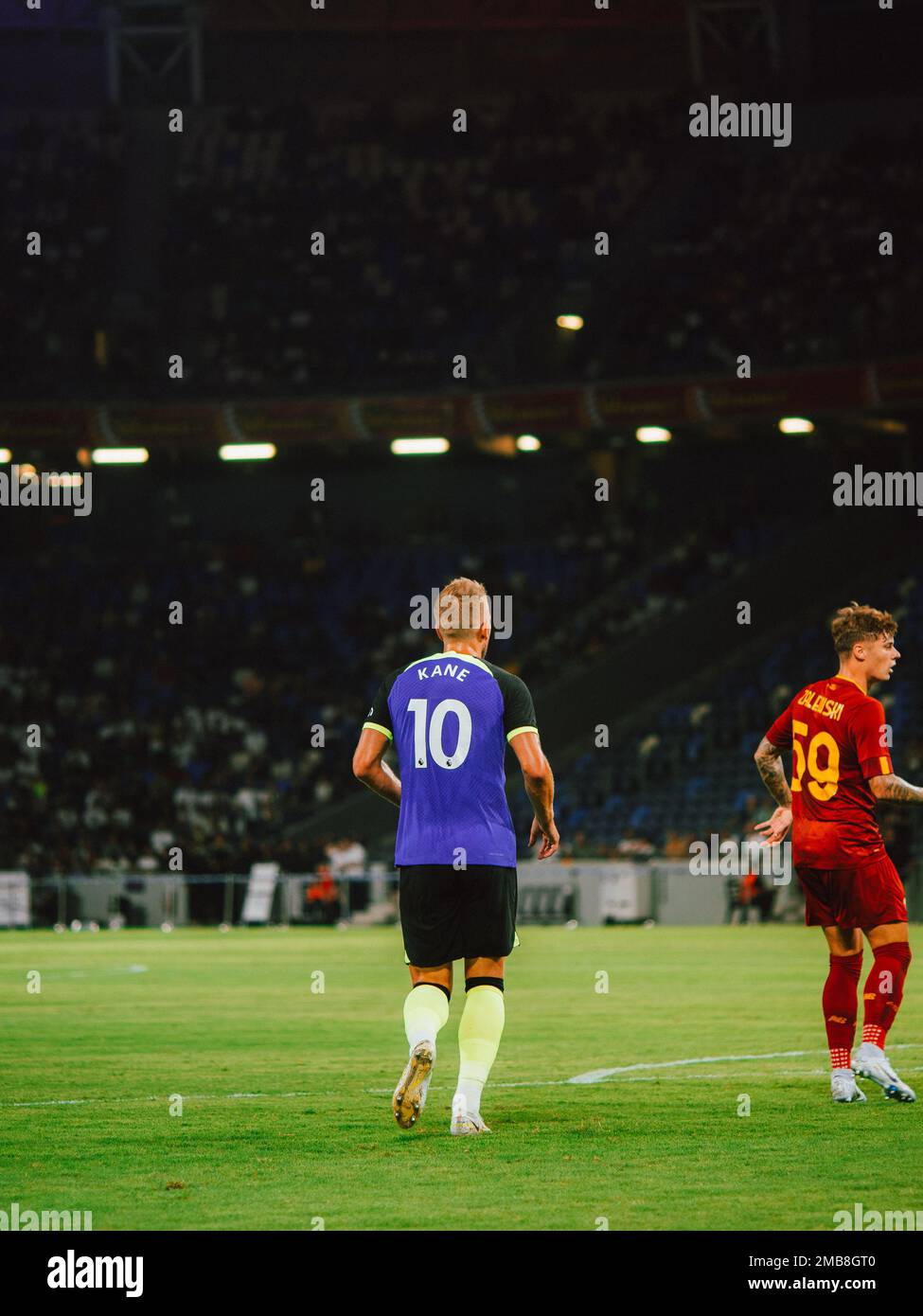 Tottenham Hotspur/Spurs vs Roma FC, Tel Aviv Stock Photo - Alamy