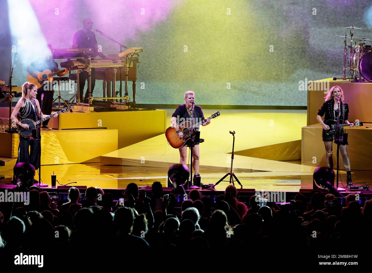 Emily Strayer, from left, Natalie Maines, and Martie Maguire, of The ...