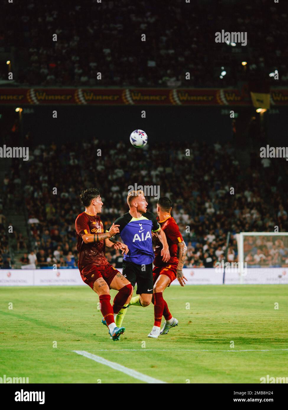 Pierre emile hojbjerg bissouma hi-res stock photography and images - Alamy