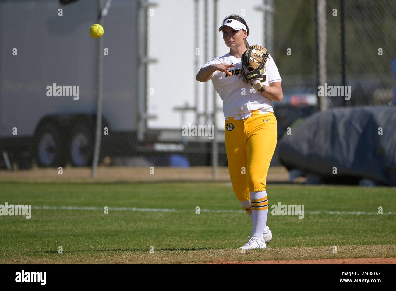 Missouri infielder Kendyll Bailey (2) throws during an NCAA softball ...