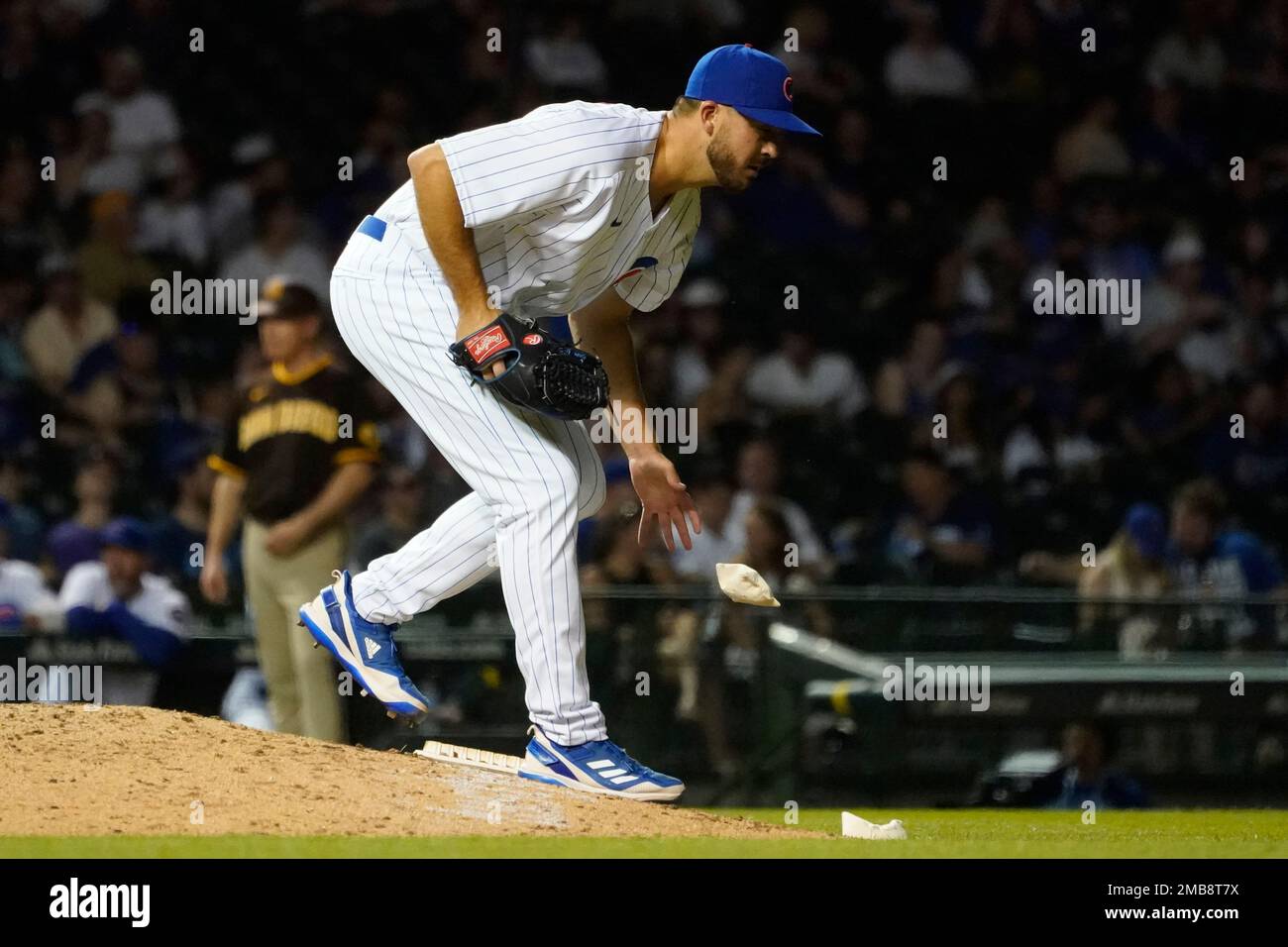 Chicago area native Chicago Cubs relief pitcher Eric Stout uses the ...