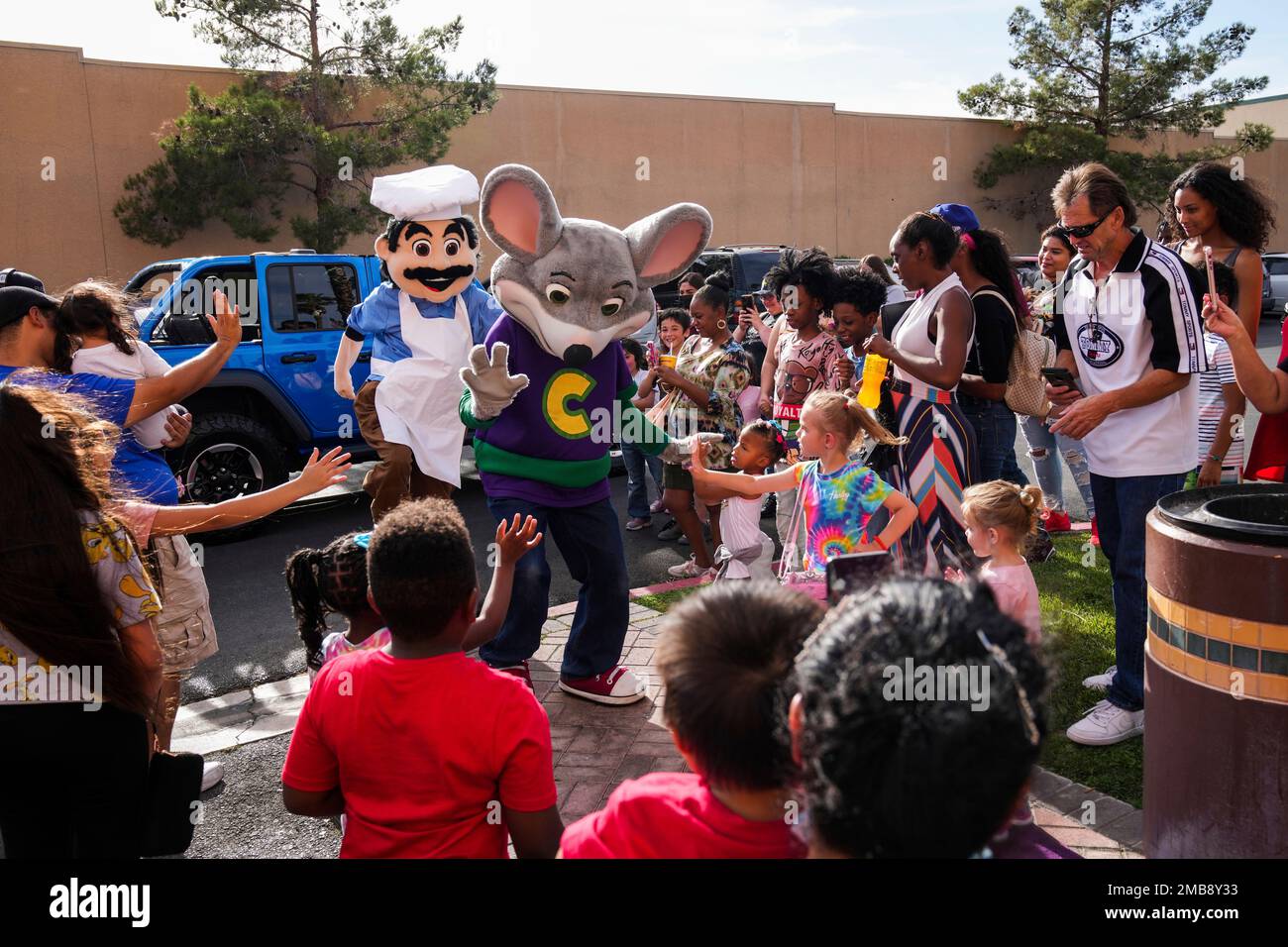 Chuck E Cheese Pasqually