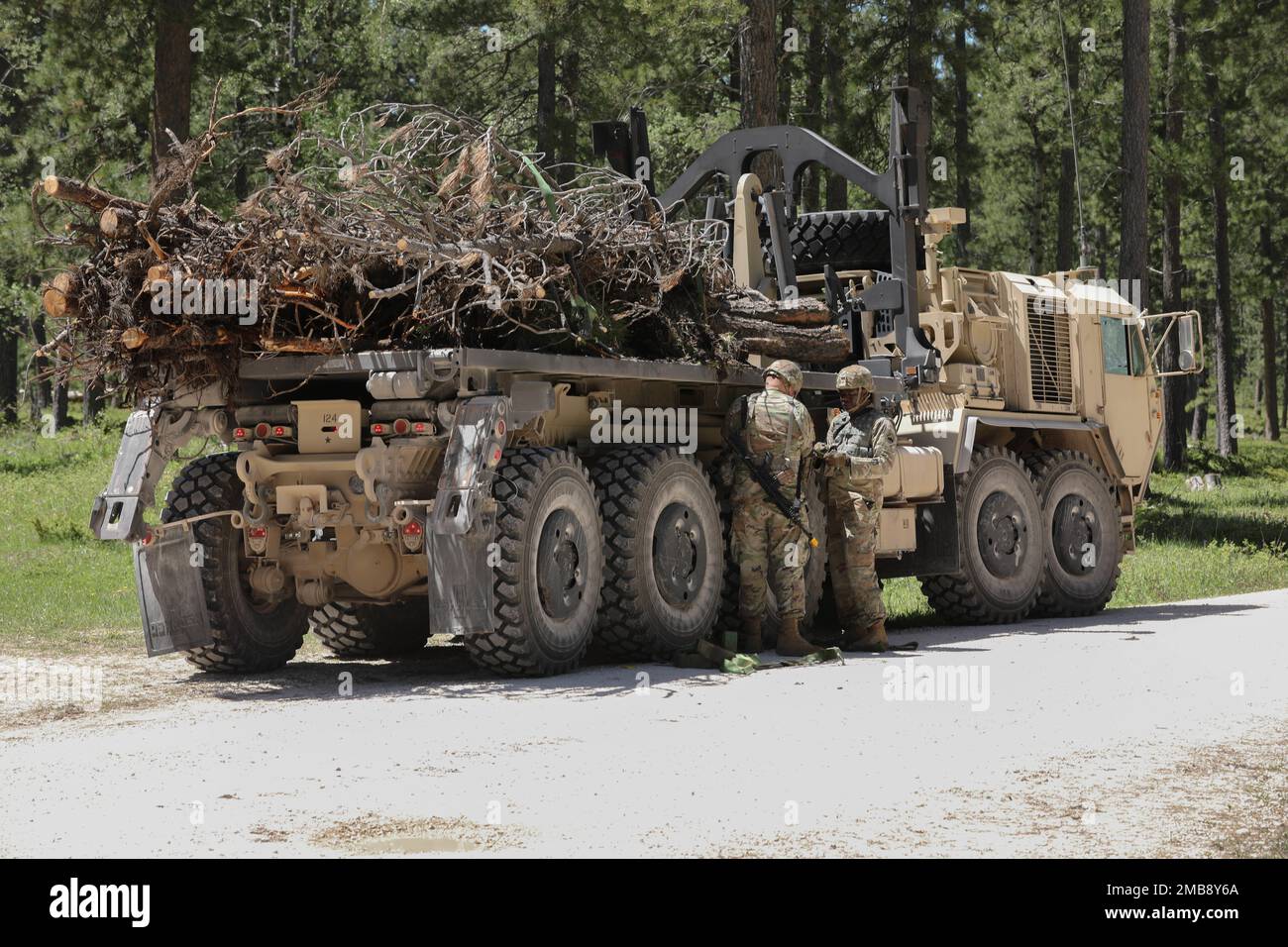 Soldiers with 1245th Transportation, Company Oklahoma Army National ...