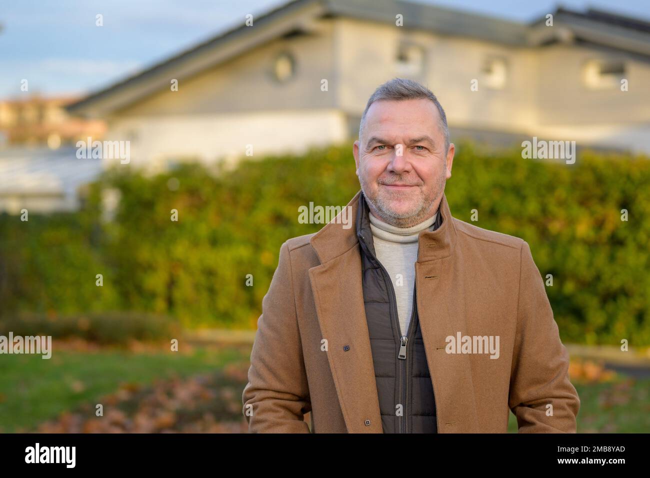 Softly smiling hi-res stock photography and images - Alamy