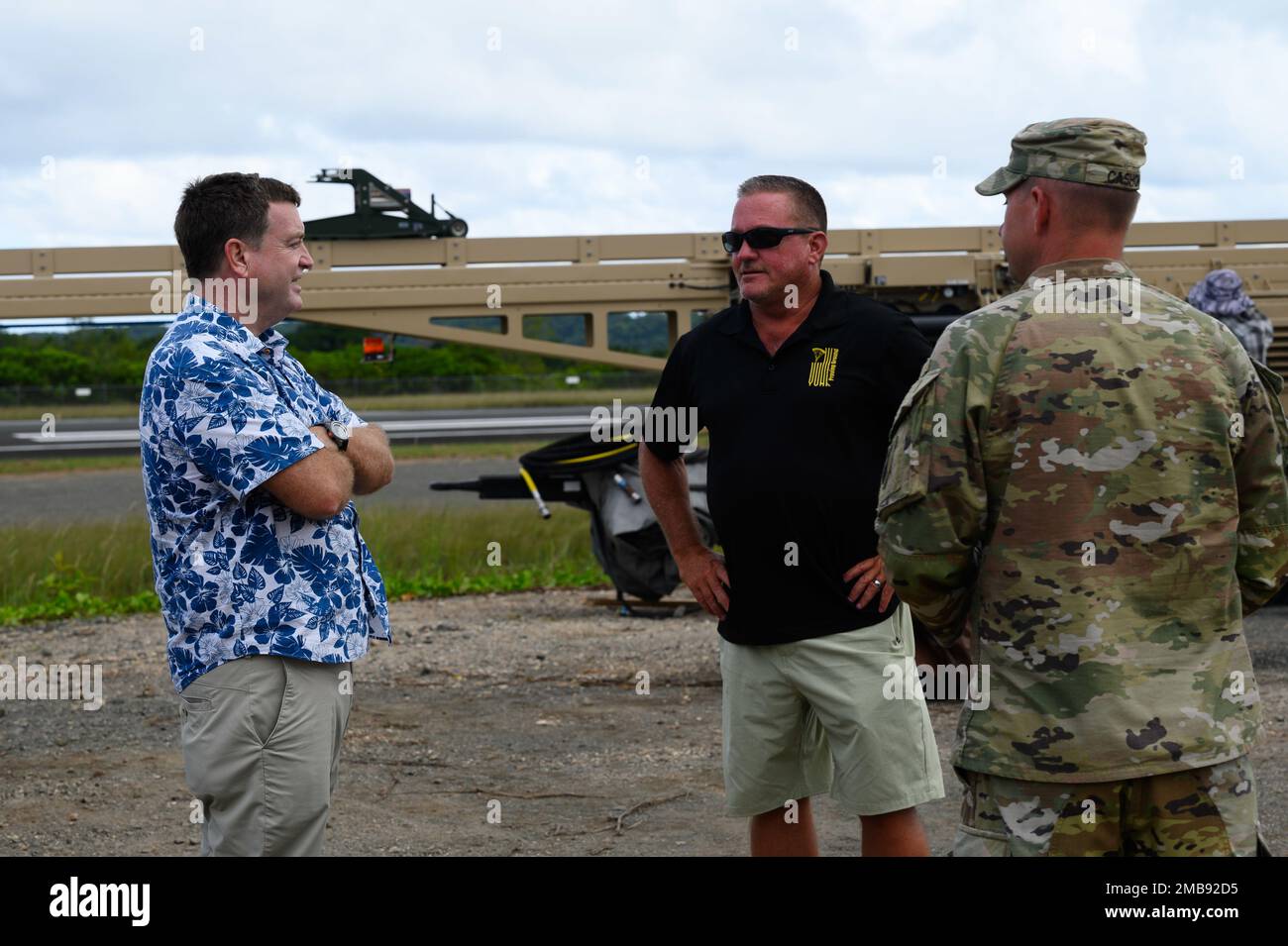 U.S. Ambassador to Palau John Hennessy-Niland talks to Army personnel ...