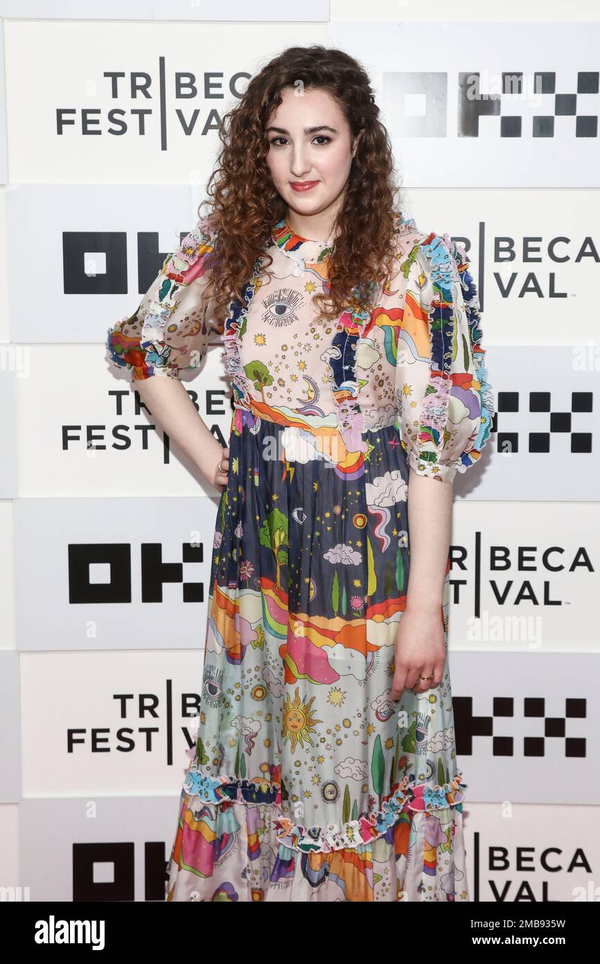 Actor Vanessa Burghardt attends the premiere for "Cha Cha Real Smooth ...