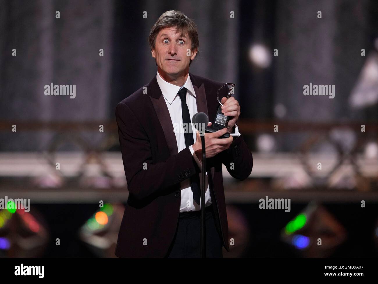 Simon Hale accepts the award for best orchestrations for "Girl From the ...