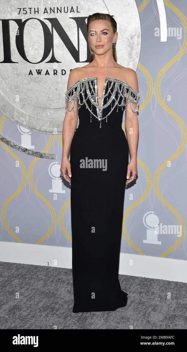 Julianne Hough arrives at the 75th annual Tony Awards on Sunday, June ...