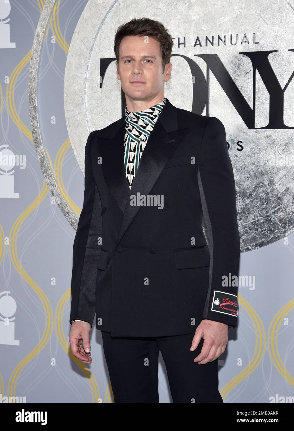 Jonathan Groff arrives at the 75th annual Tony Awards on Sunday, June ...