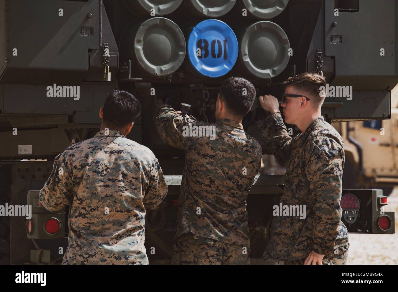 U.S. Marine Corps high mobility artillery rocket system (HIMARS ...