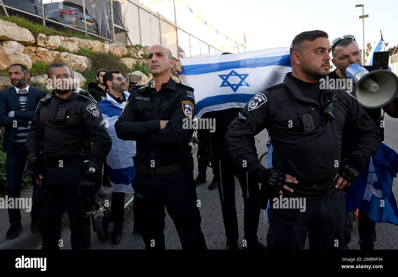 East Jerusalem, West Bank. 20th Jan, 2023. Israeli police guard right ...