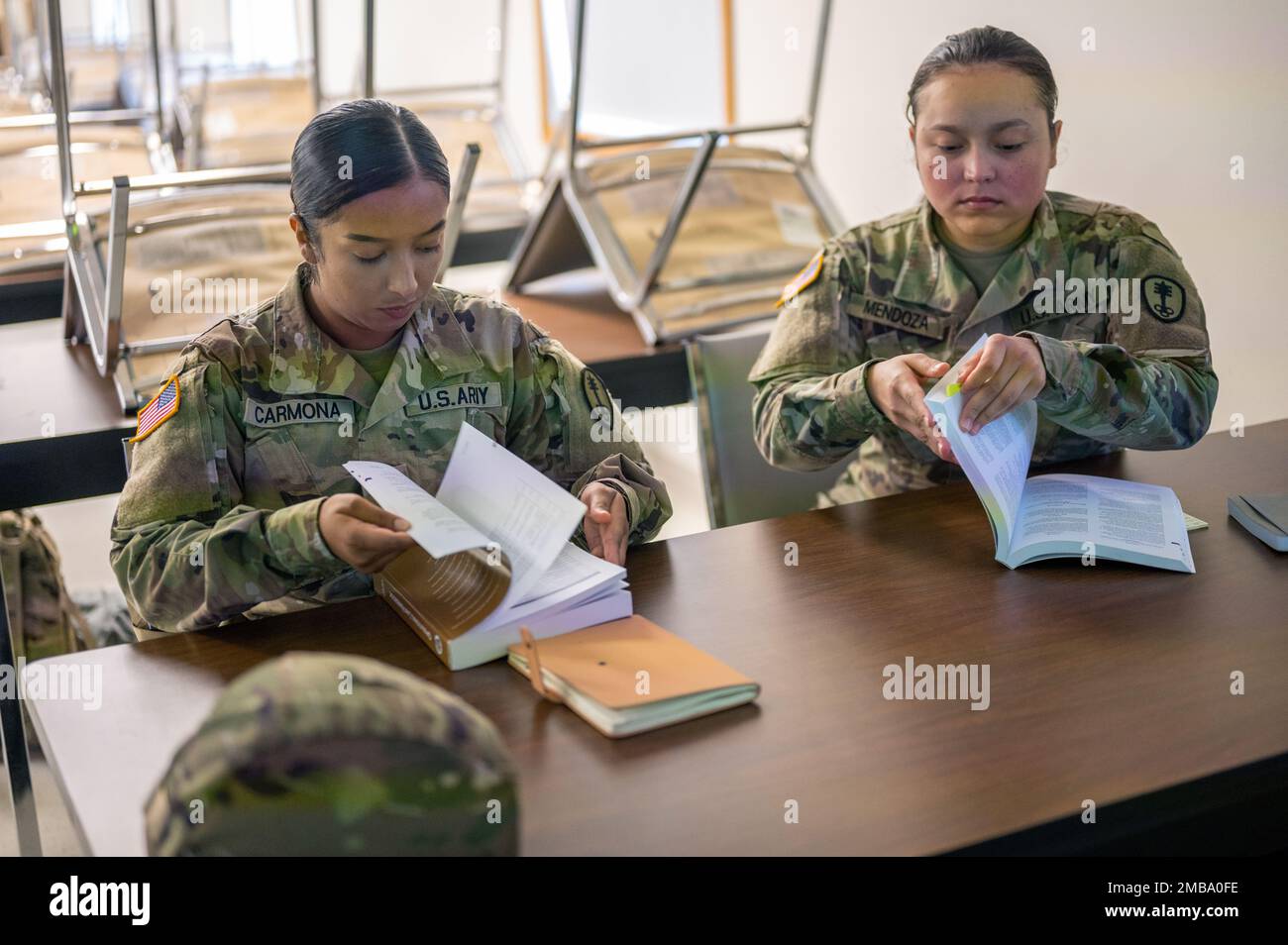 300th military police brigade hi-res stock photography and images - Alamy