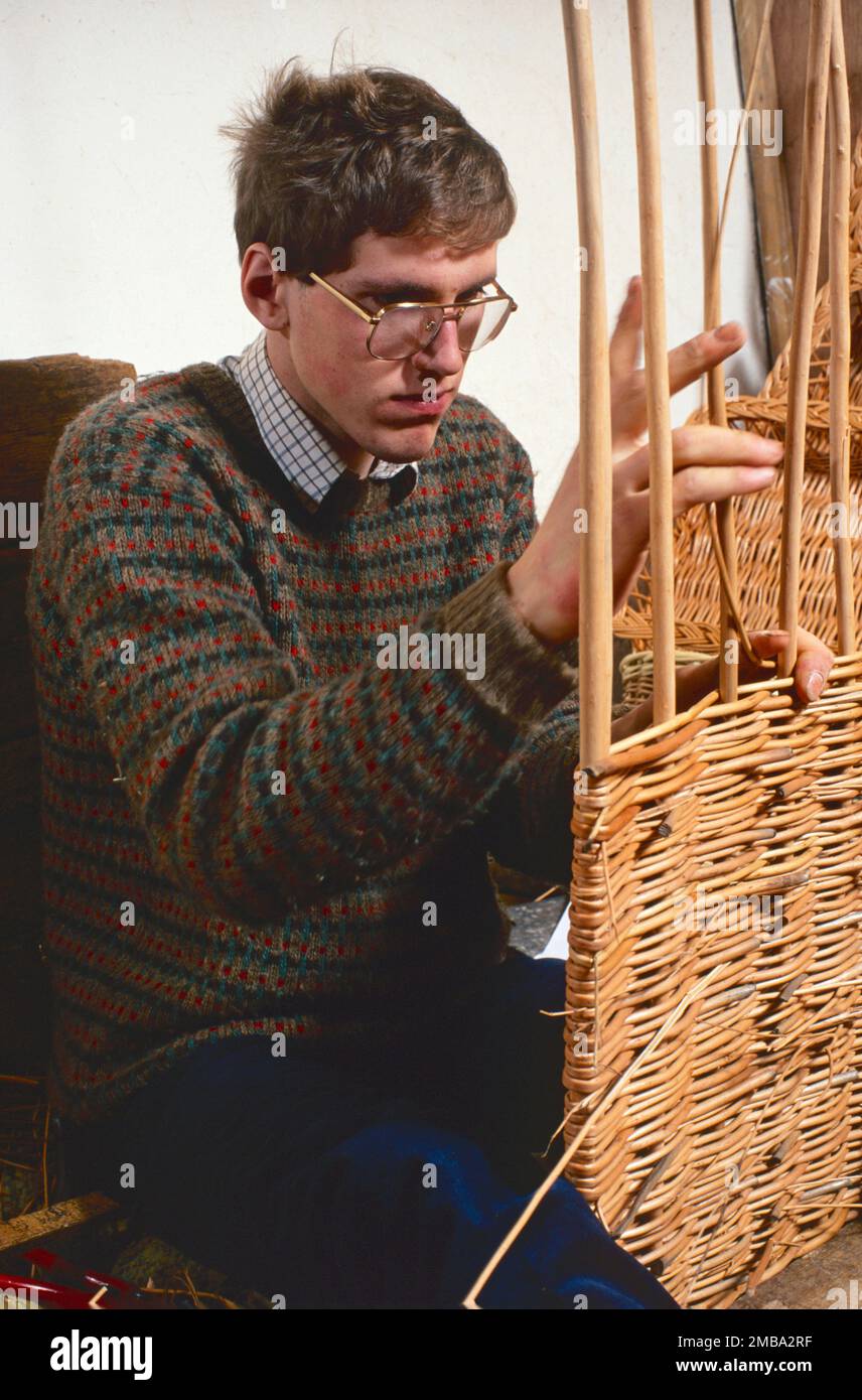 Basket making, Somerset, UK Stock Photo - Alamy