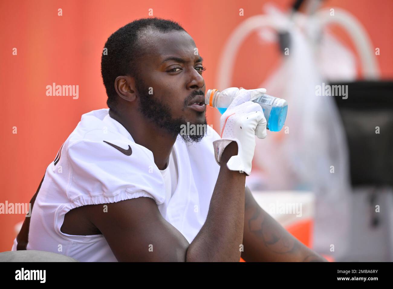 Cleveland Browns safety Richard LeCounte III takes a break during an ...